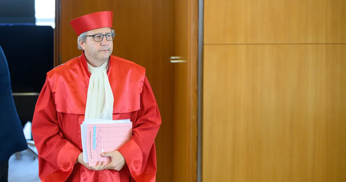 Martin Hellwig on the Recent German Constitutional Court Ruling and Its ...